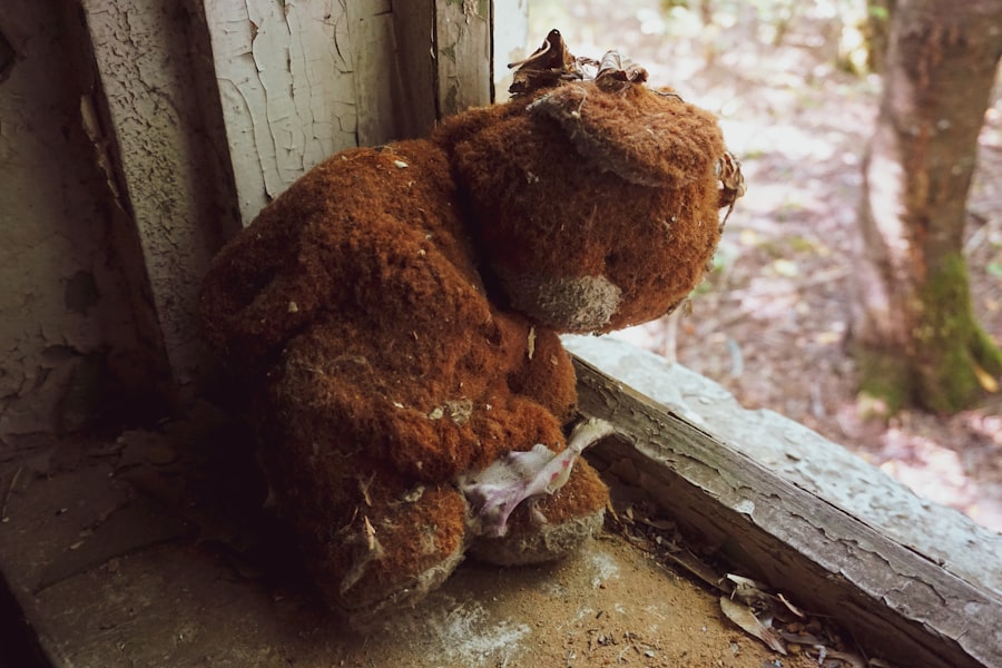 The History of Teddy Bear Window Displays