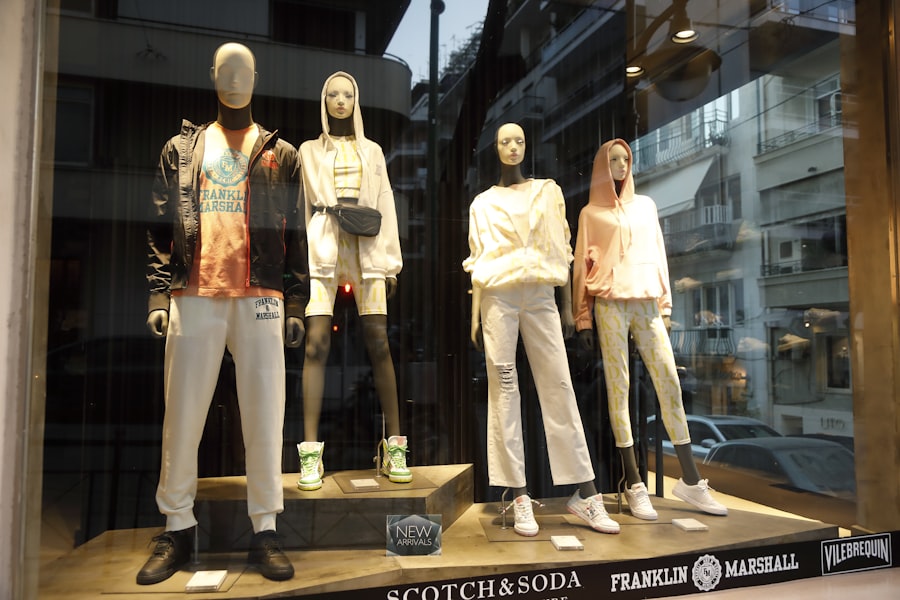 The Psychology of Fast Fashion Addiction Explained
